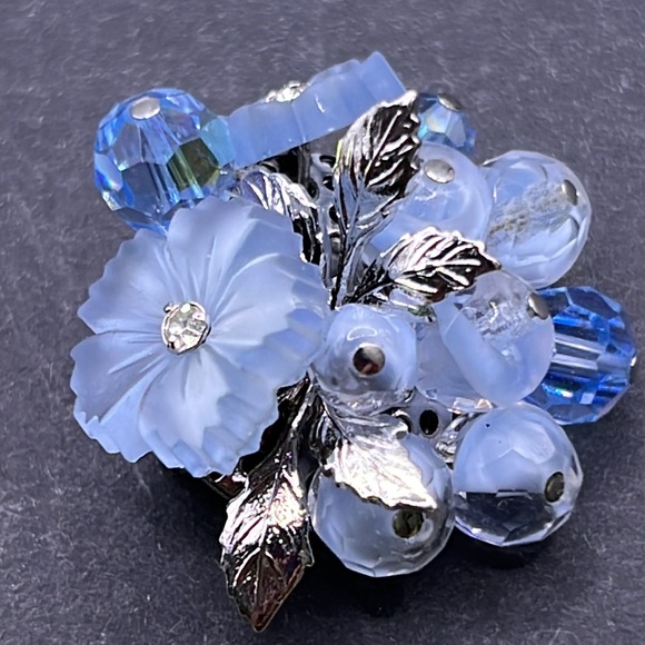 Coro | Jewelry | Vintage Coro Blue Flower Brooch | Poshmark